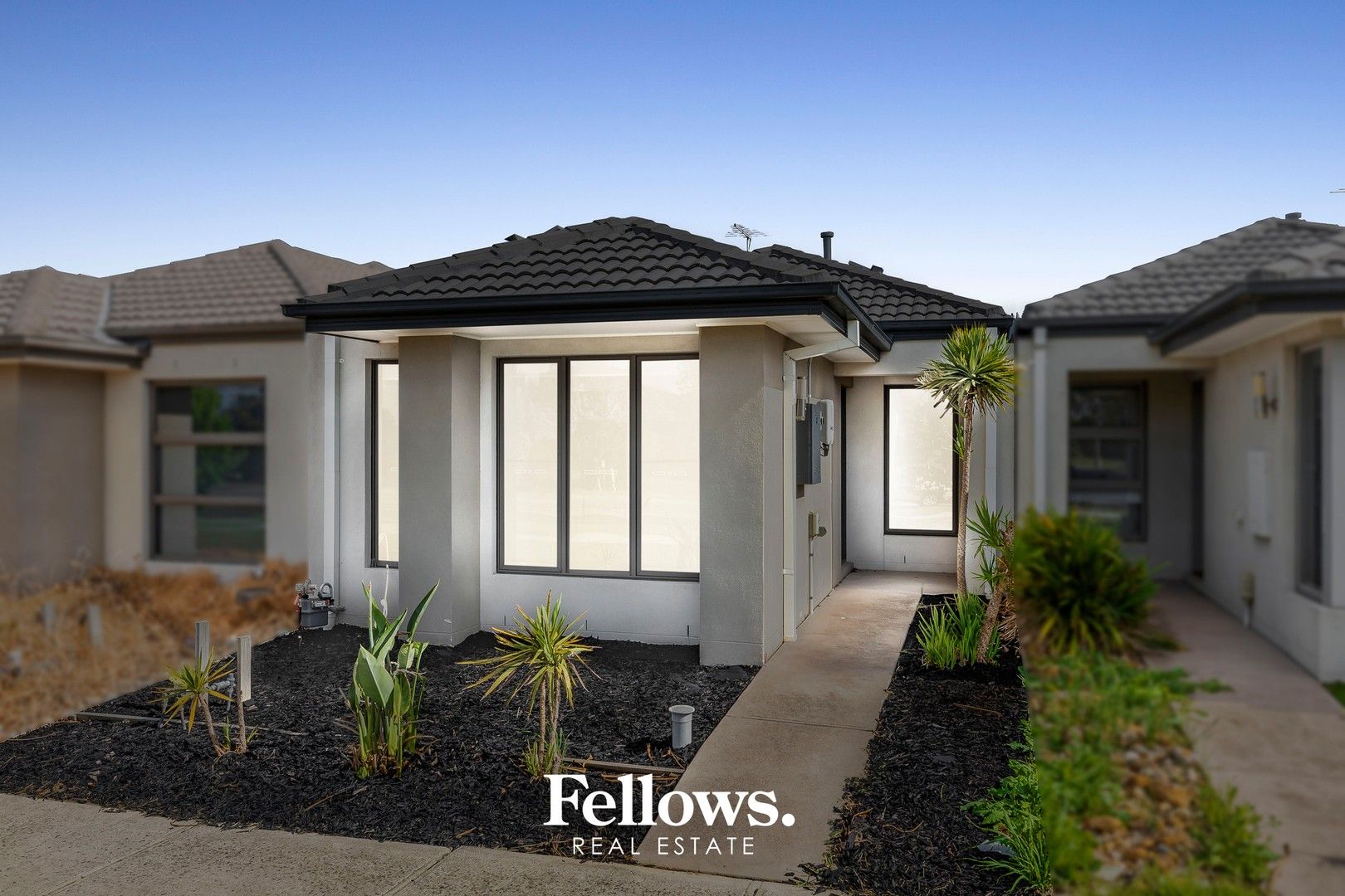 27 Timble Way, Clyde North VIC 3978 - House For Rent | Domain