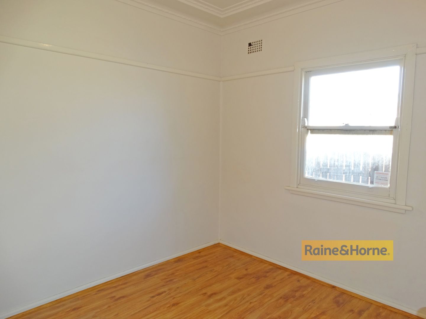 40 George Street, Woy Woy NSW 2256 - House For Rent - $550 | Domain