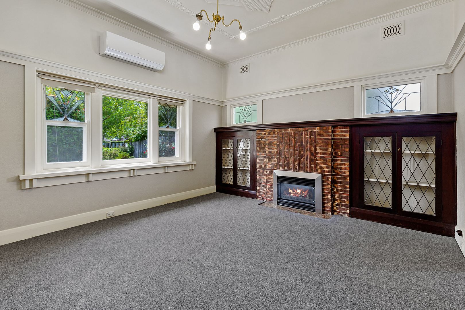 27 York Street, Surrey Hills VIC 3127 - House For Rent - $700 | Domain