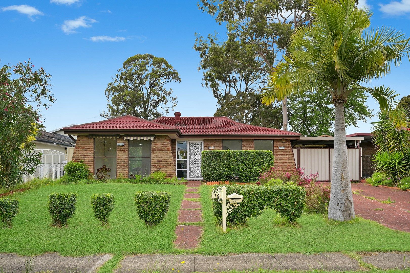 19 Bluett Crescent, Doonside NSW 2767 - House For Rent | Domain