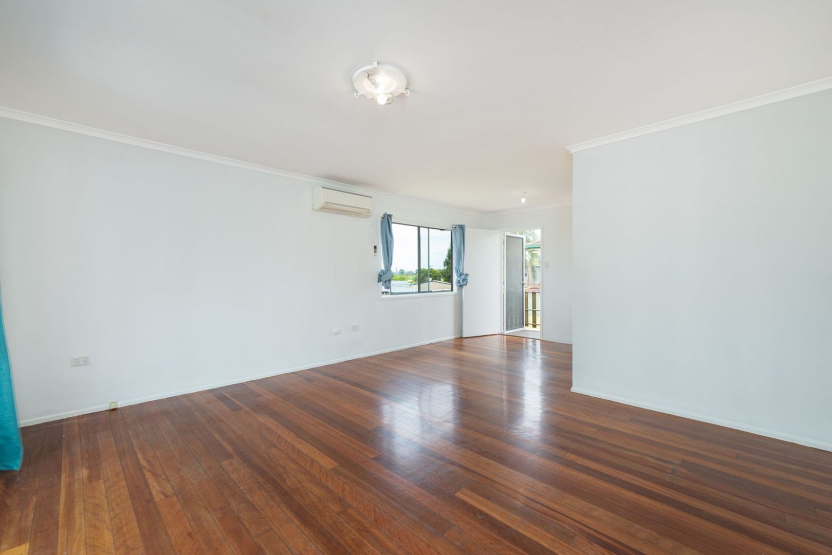 2 Heidi Street, Marsden QLD 4132 - House For Rent | Domain