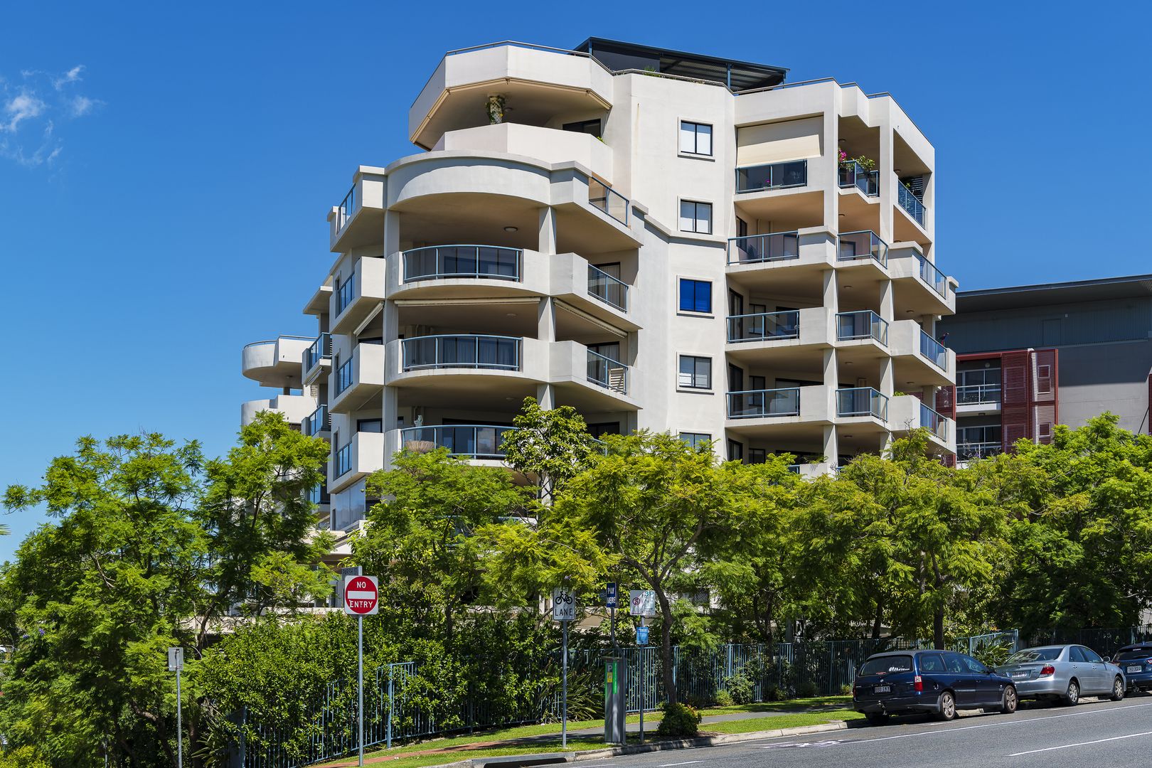 A3/99 Gregory Terrace, Spring Hill | Property History & Address ...