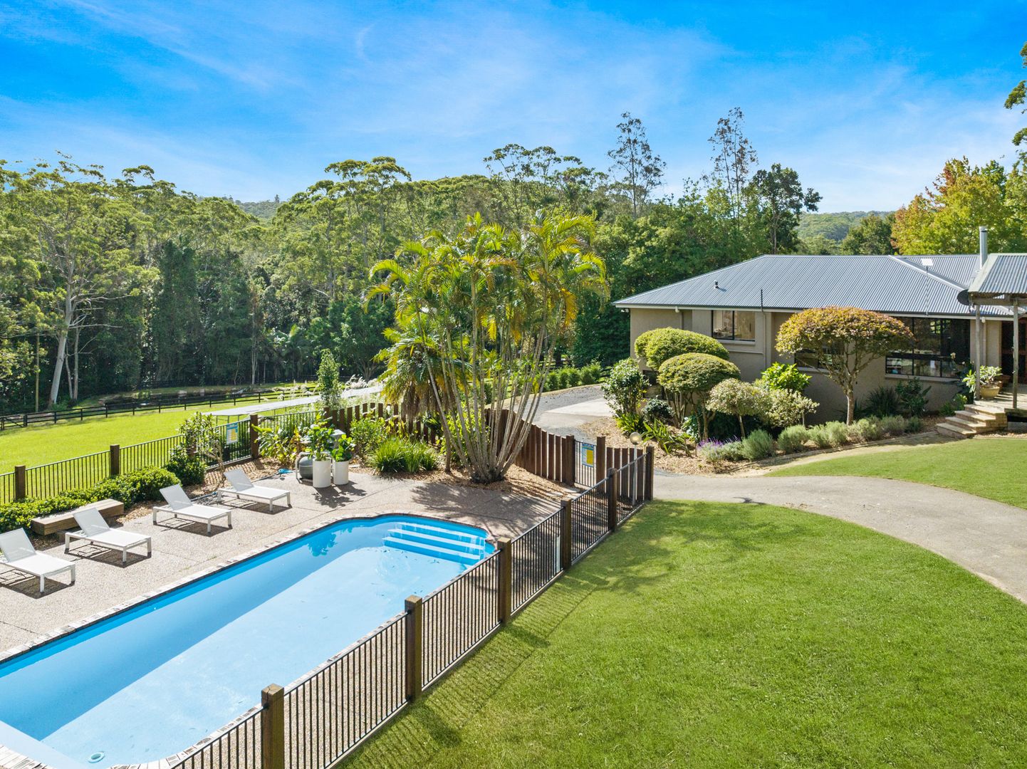 8/300 Wattle Tree Road, Holgate | Property History & Address Research ...