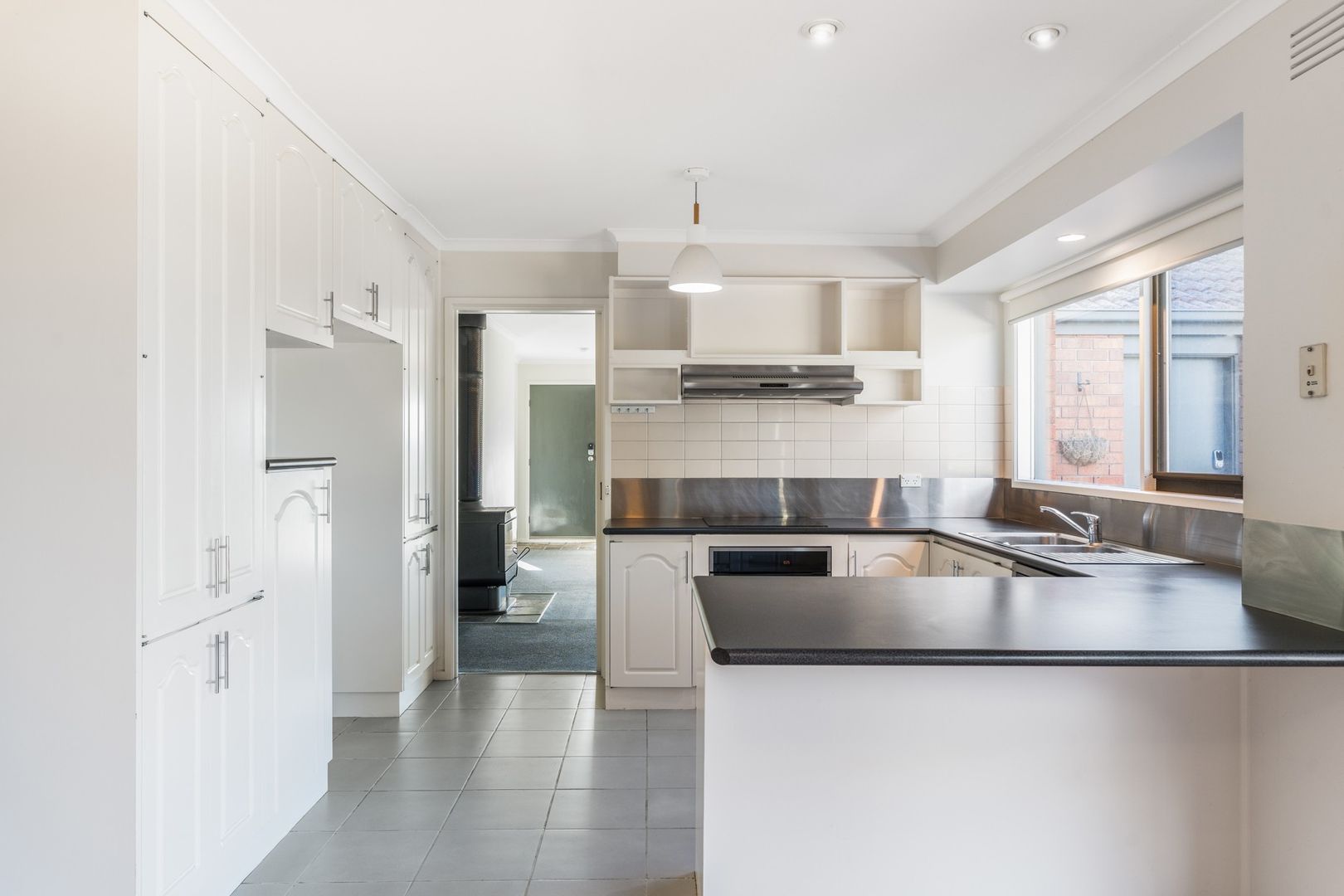 4 Moona Ct, Grovedale VIC 3216 - House For Rent - $570 | Domain