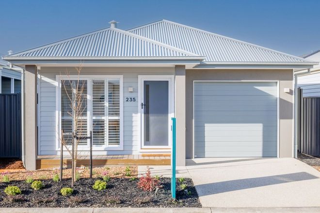 1801 Real Estate Properties for Sale in Clyde North, VIC, 3978 | Domain