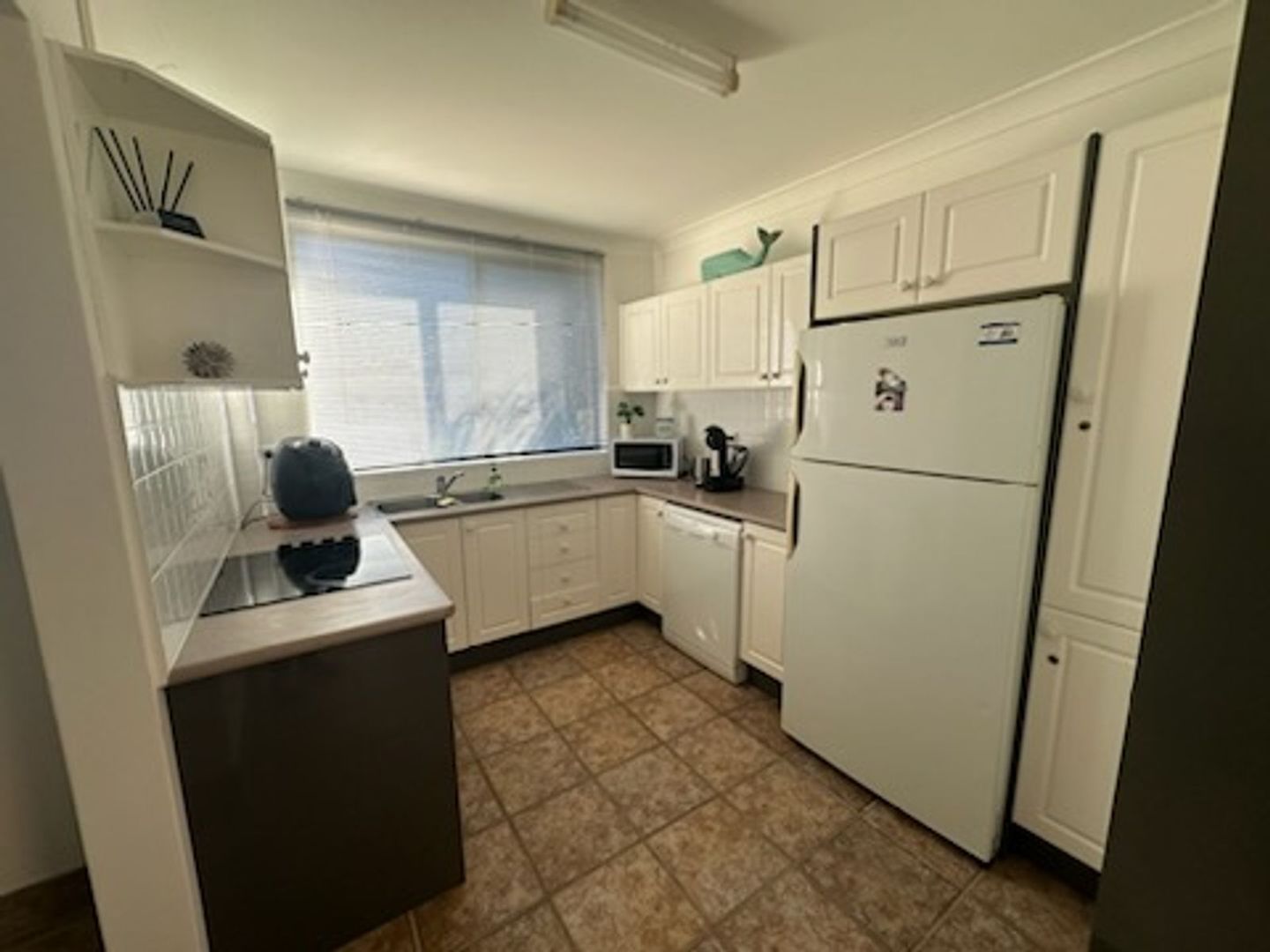 1/70 Mirreen Street, Hawks Nest NSW 2324 - Apartment For Rent - $460 ...