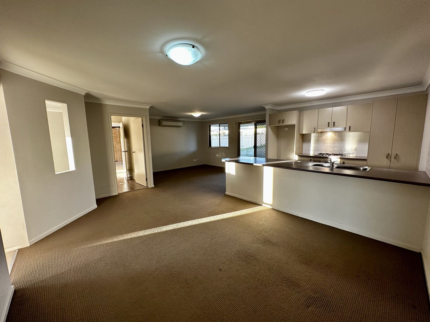 33 Edward Windeyer Way, Raymond Terrace NSW 2324 - House For Rent | Domain