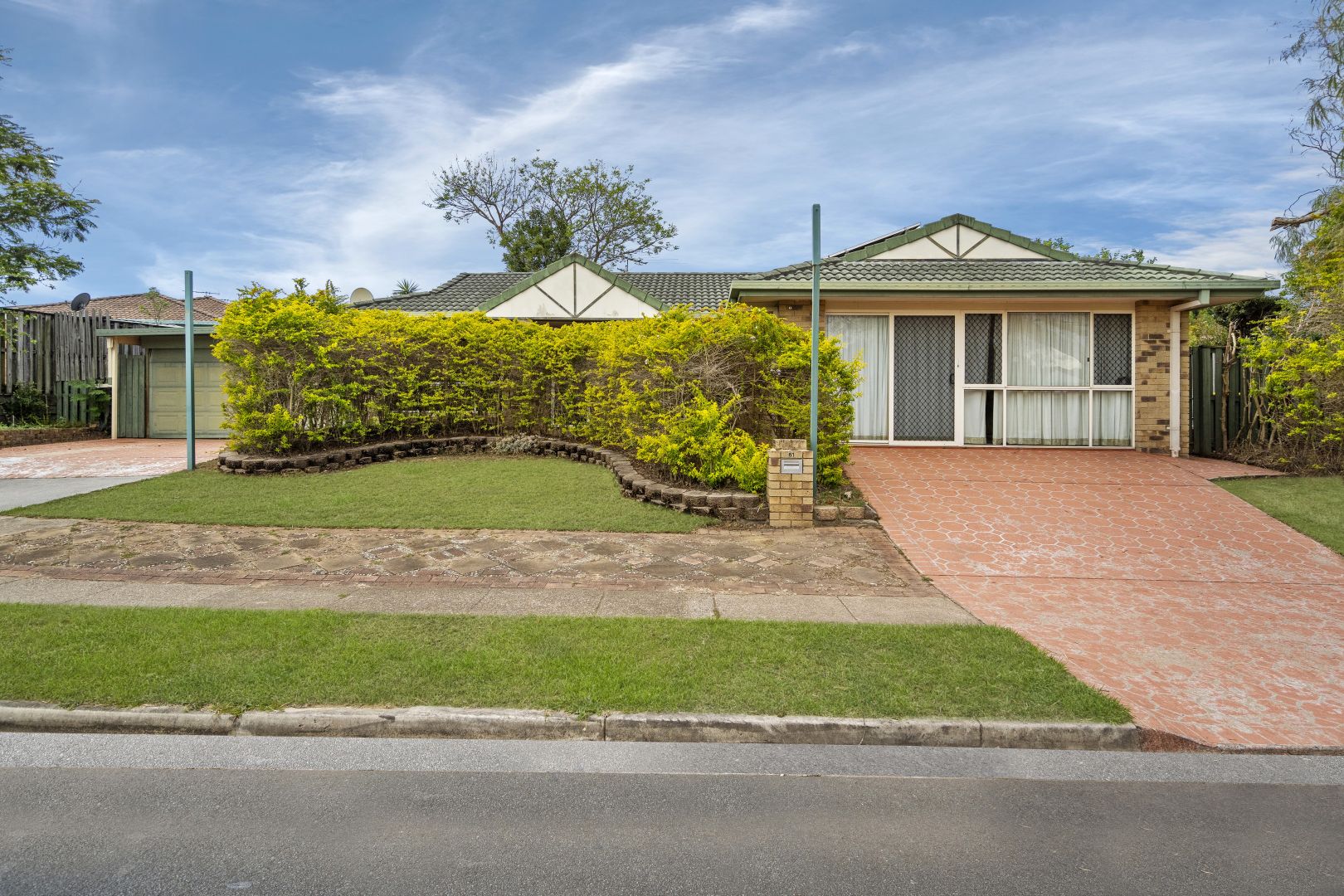 61 Hamish Street, Calamvale QLD 4116 - House For Rent | Domain
