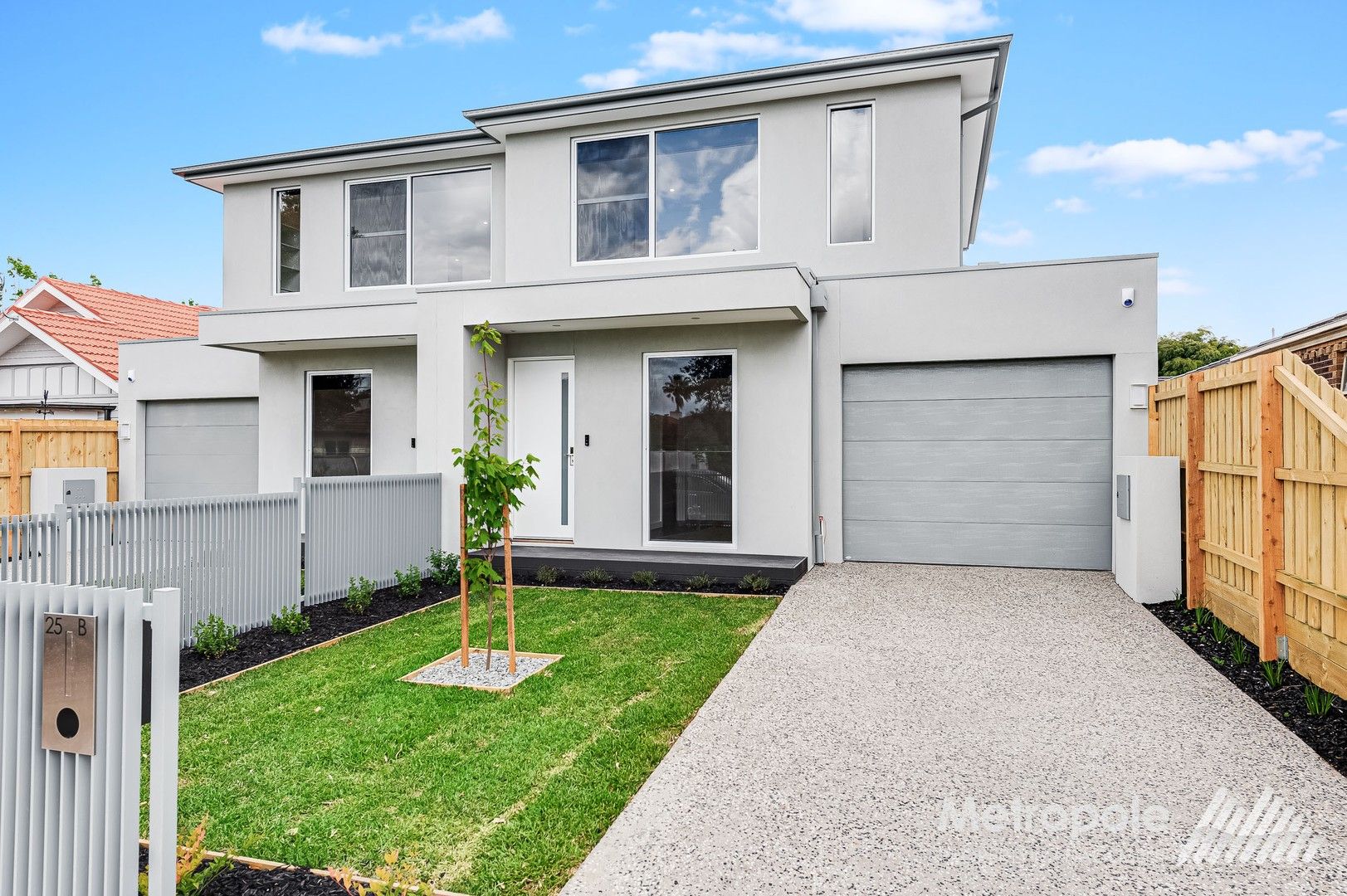 25B Small Road, Bentleigh VIC 3204 - Townhouse For Rent - $1,200 | Domain