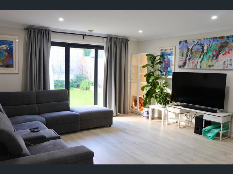 10 Horning St, Doreen VIC 3754 - House For Rent - $520 | Domain