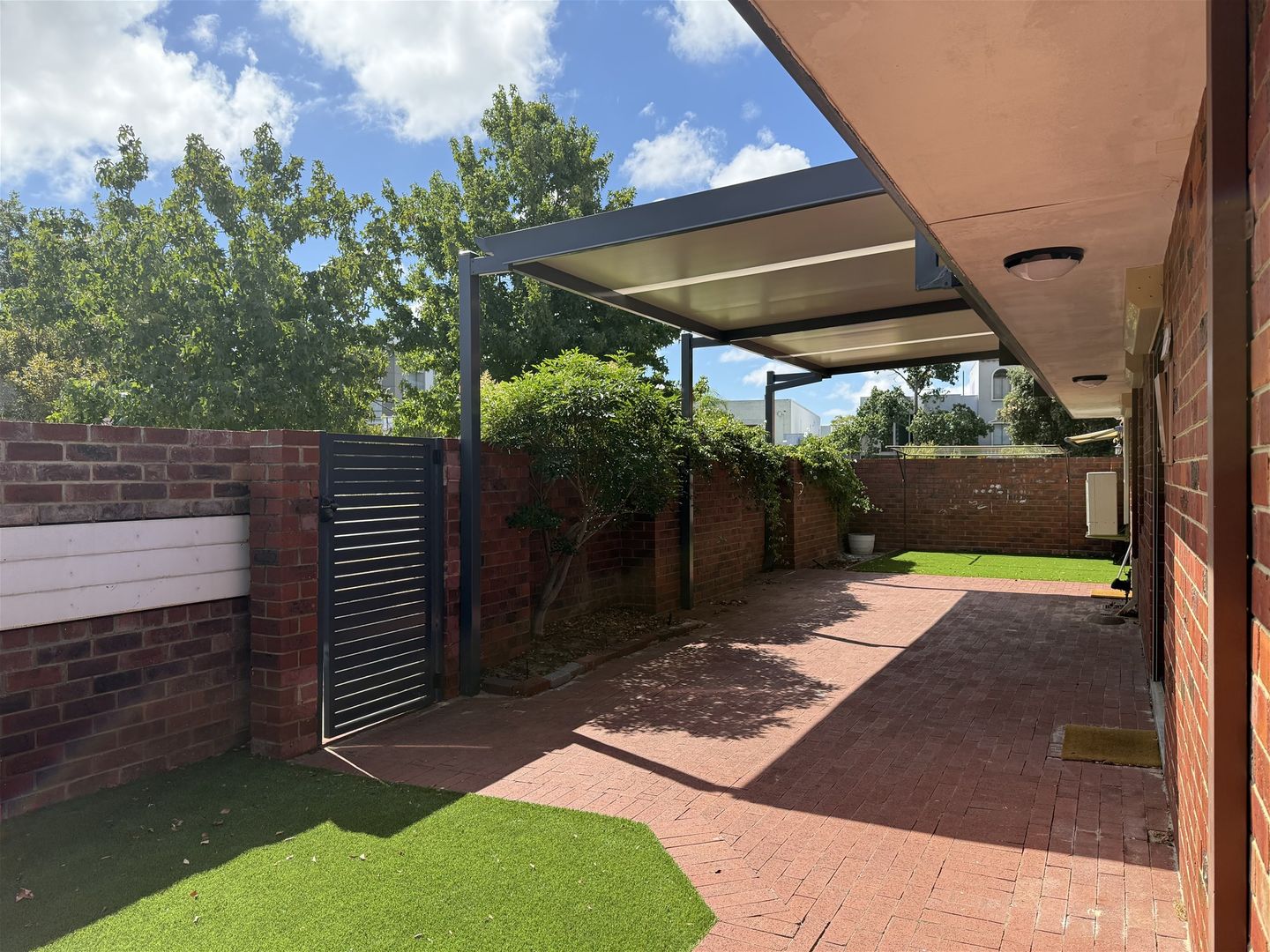 1/28 Stirling Highway, Nedlands WA 6009 - House For Rent | Domain