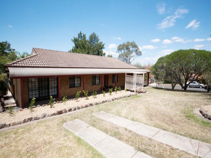 18 Lloyd Jones Drive, Singleton Heights | Property History & Address ...