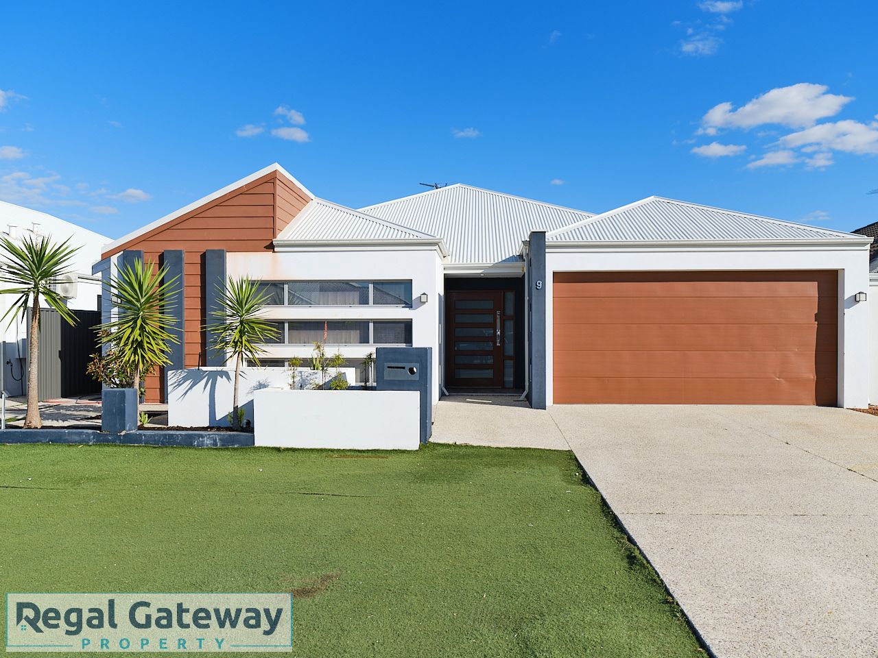 9 Lovage Street, Treeby WA 6164 - House For Rent | Domain