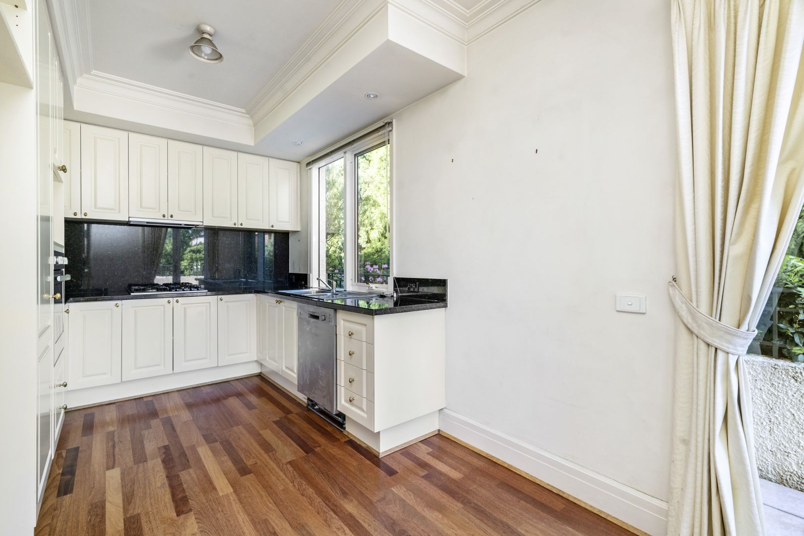39T/15 Copelen, South Yarra VIC 3141 - Apartment For Rent | Domain