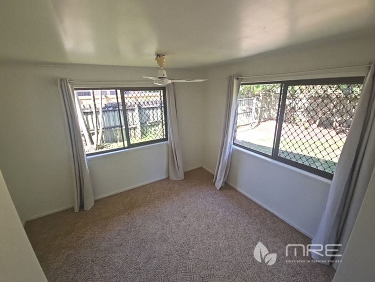 2/8 Homestead Bay Avenue, Bucasia QLD 4750 - Duplex For Rent | Domain