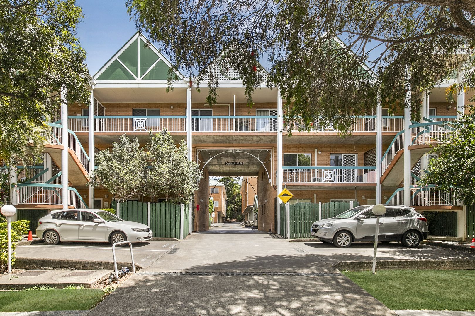 14/15 Whitmore Street, Taringa | Property History & Address Research ...