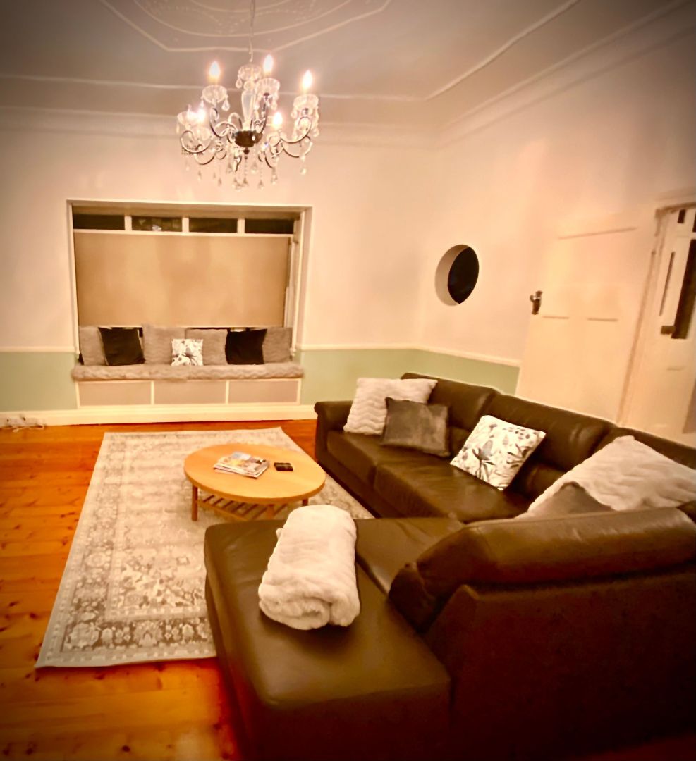 70 Holmes Road, Moonee Ponds | Property History & Address Research | Domain