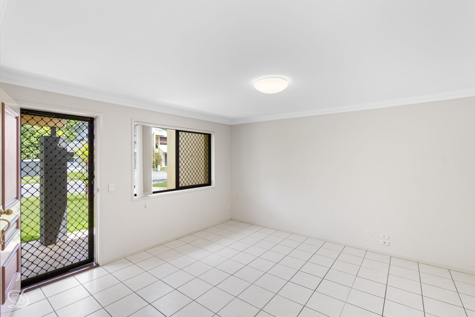 74 Lockrose Street, Mitchelton QLD 4053 - Villa For Rent - $440 | Domain