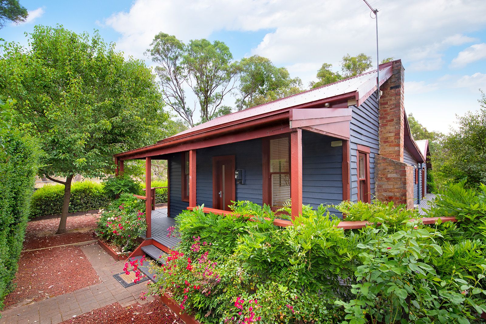 117 Victoria Road, Harcourt VIC 3453 - House For Rent | Domain