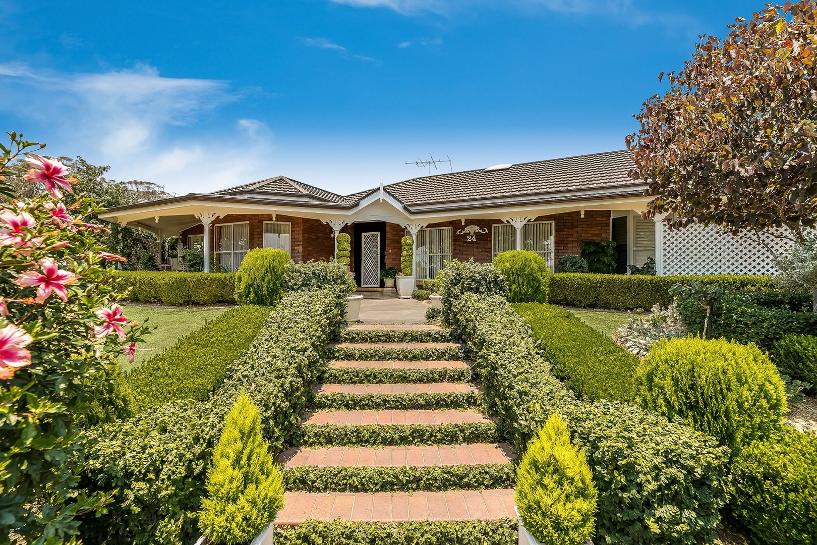 24 Wiangaree Drive, Rangeville | Property History & Address Research ...