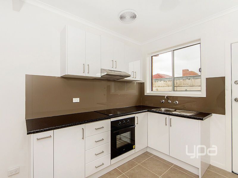 2/37 Cleveland Street, St Albans VIC 3021 - Apartment For Rent | Domain