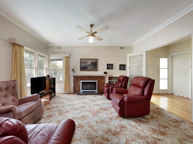 41 Victor Road, Bentleigh East VIC 3165 - House For Rent | Domain