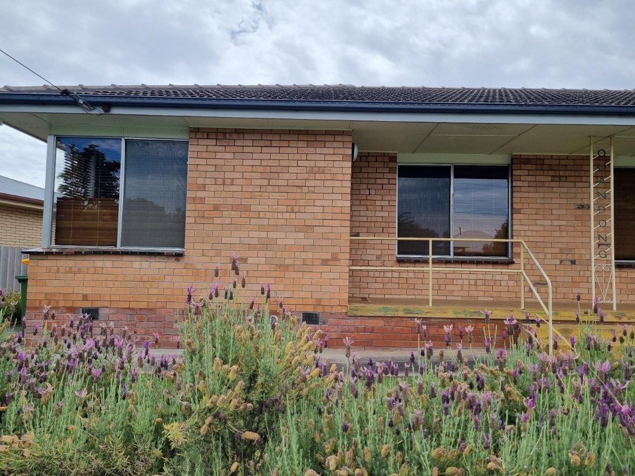 1/539 Hague Street, Lavington NSW 2641 - Apartment For Rent | Domain