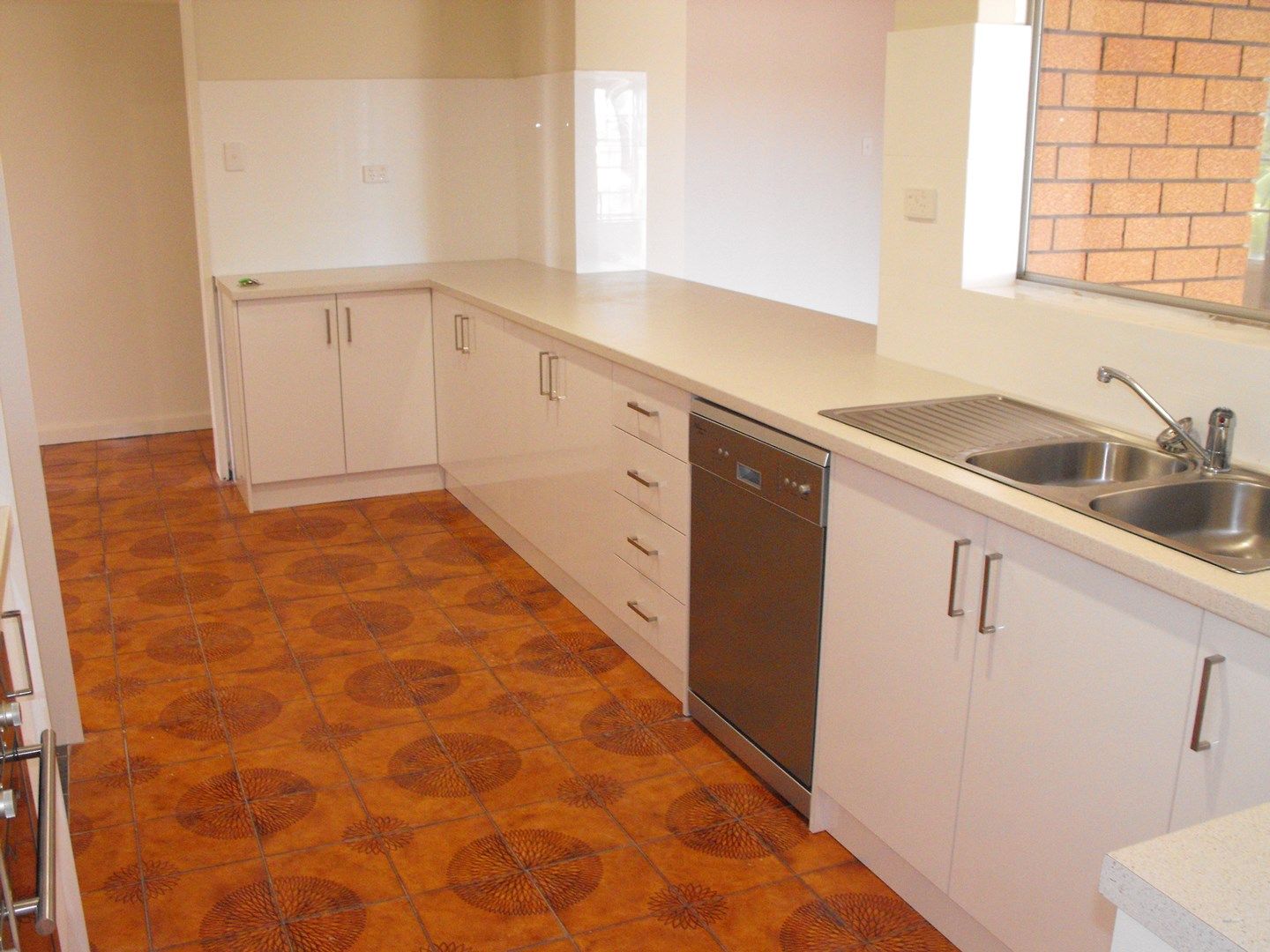 3 Keats Place, Spearwood WA 6163 - House For Rent | Domain