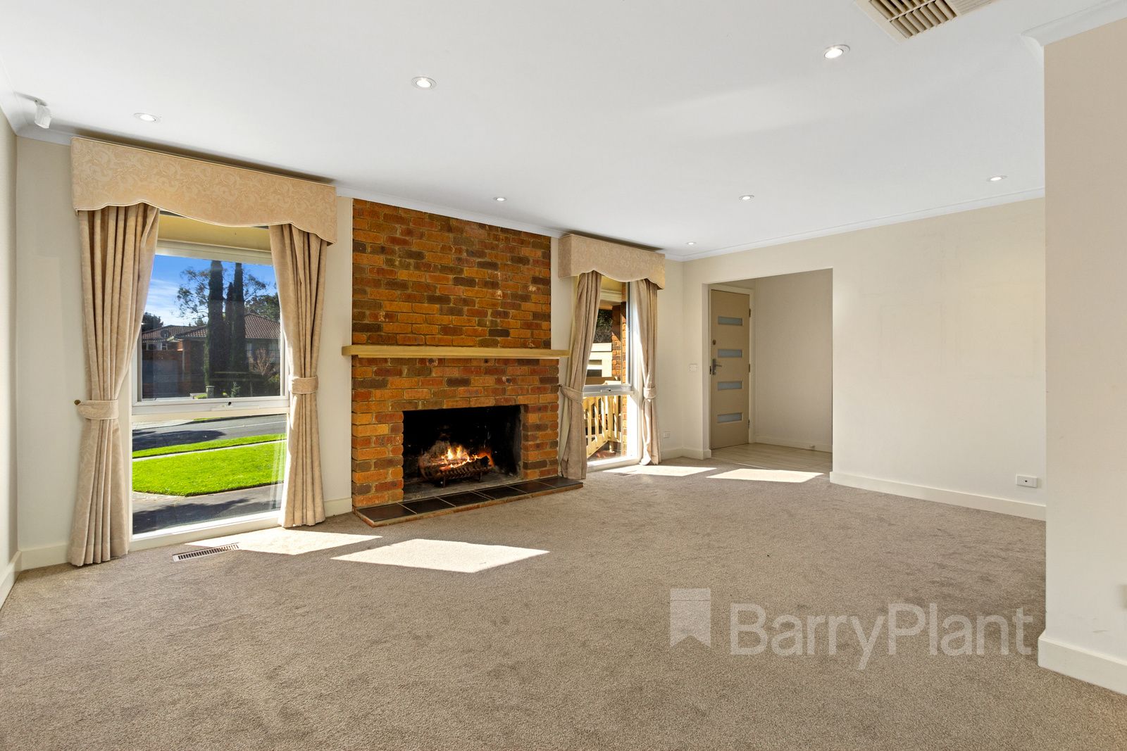 42 George Knox Drive, Rowville VIC 3178 - House For Rent | Domain