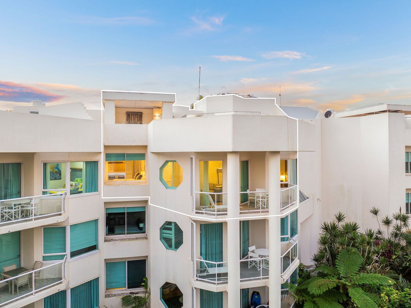 Villa 37/Pacific Mirage 135 Seaworld Drive, Main Beach QLD 4217 | Domain