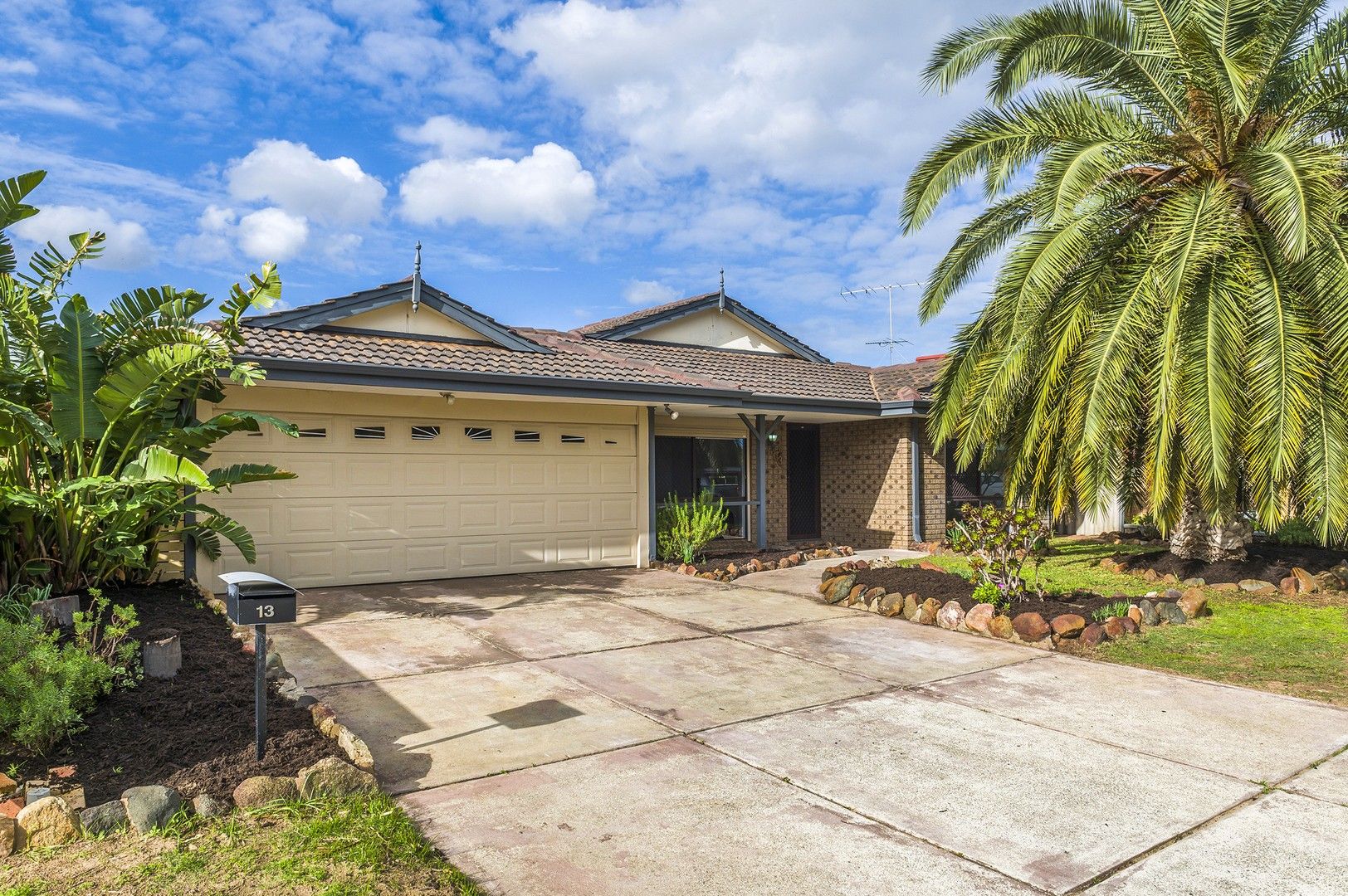 13 Juania Place, Warnbro WA 6169 | Domain