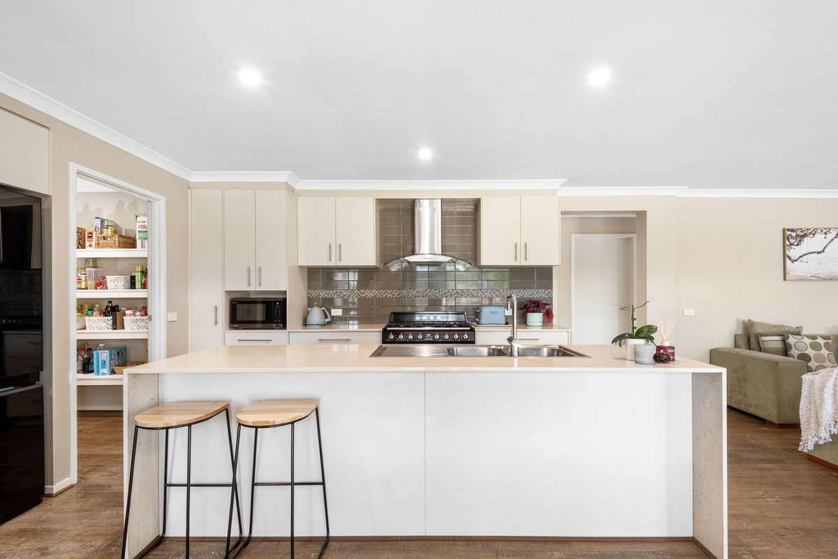 93 Eagle Court, Teesdale VIC 3328 | Domain