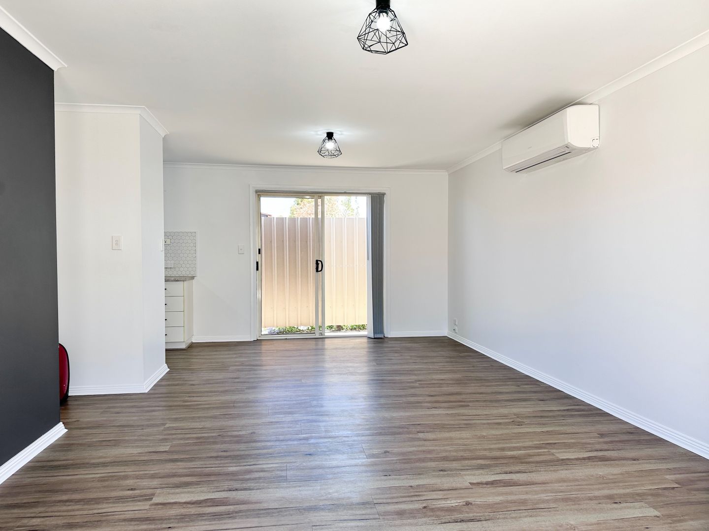 2/6 Booth Avenue, Morphett Vale SA 5162 - Block Of Units For Rent | Domain