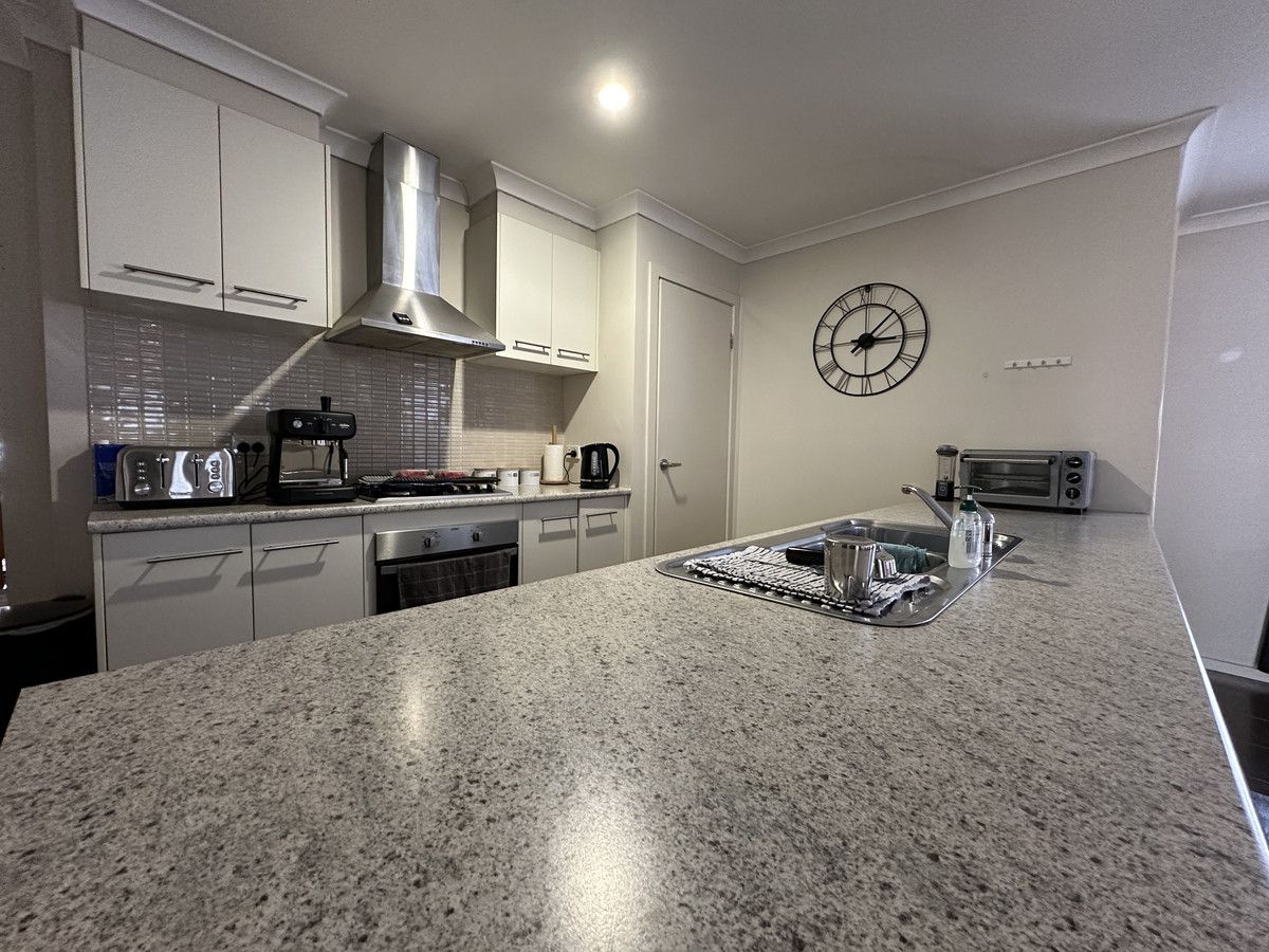 5 Tess Court, Bacchus Marsh VIC 3340 - House For Rent | Domain