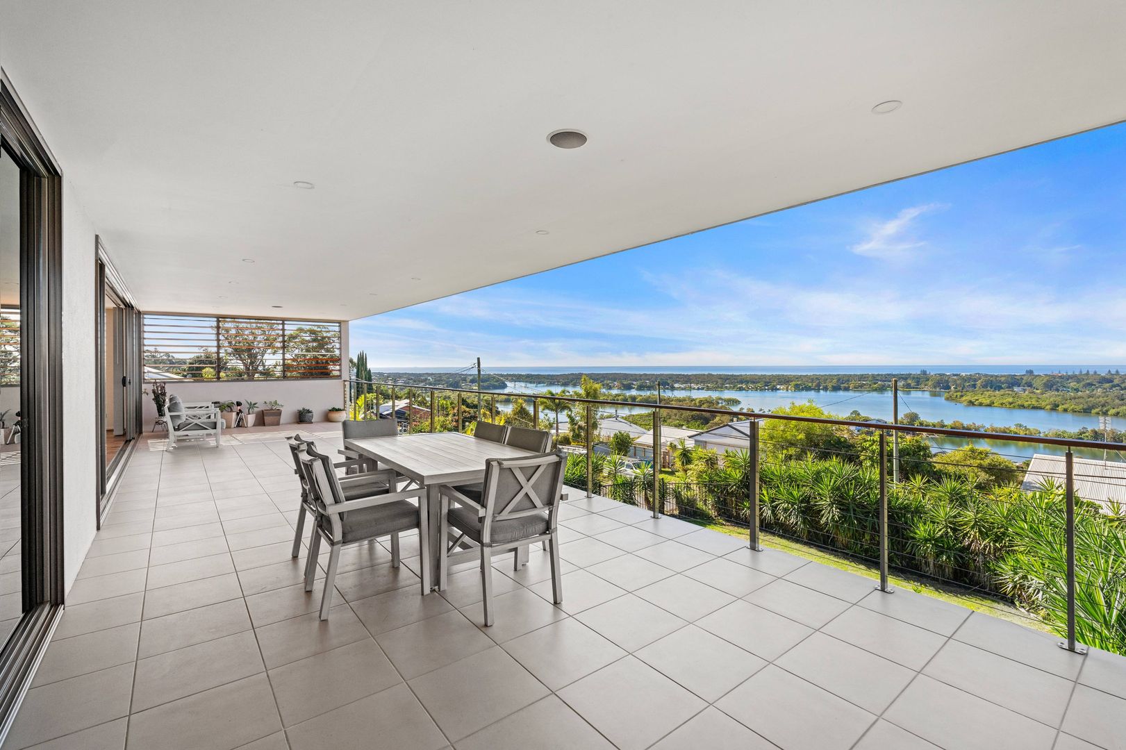 9 Blue Haze Crescent, Banora Point NSW 2486 | Domain