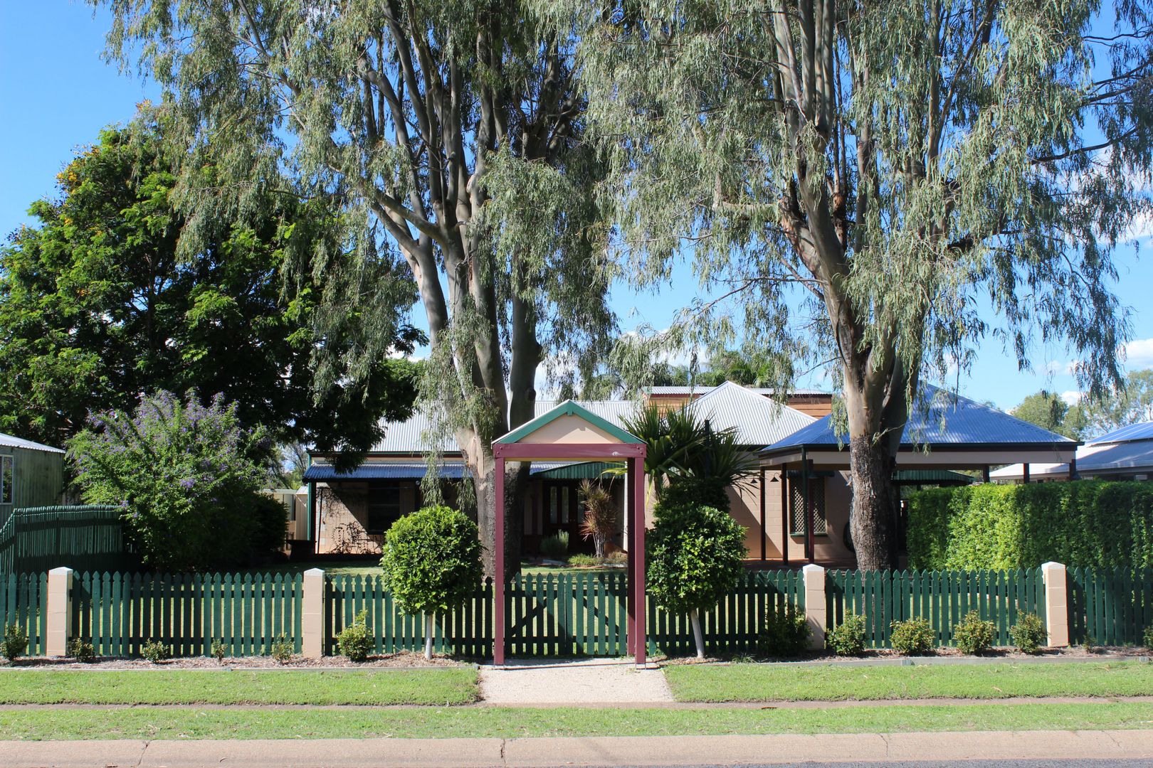 4 Martin Place, Emerald | Property History & Address Research | Domain