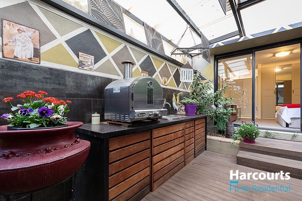 6 Amaroo Street, Reid | Property History & Address Research | Domain