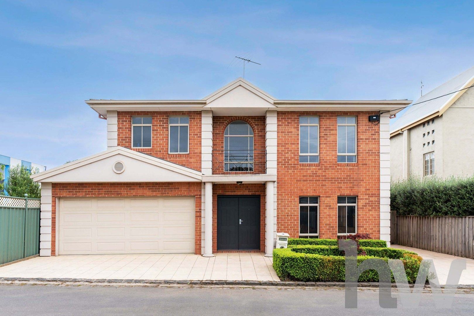 10 College Court, Newtown VIC 3220 | Domain