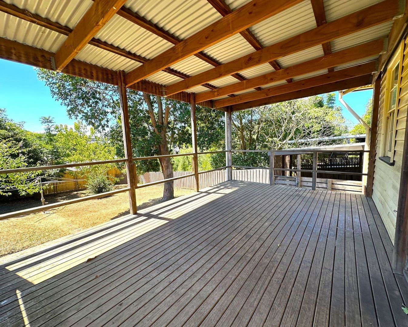 17 Victoria Street, Drouin VIC 3818 - House For Rent | Domain
