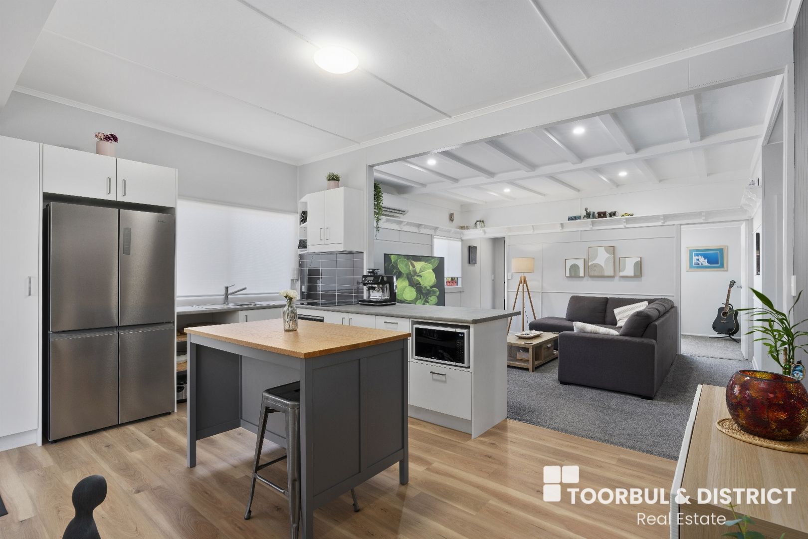 7 The Crescent, Toorbul QLD 4510 | Domain