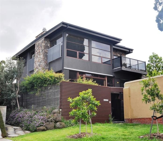 10 Hyton Crescent, Kew | Property History & Address Research | Domain