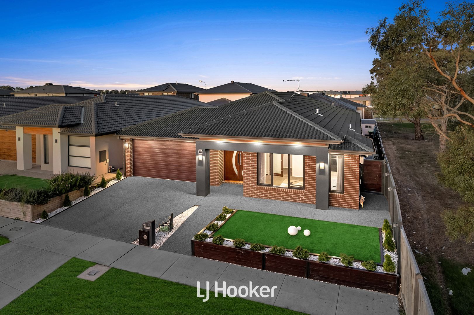 13 Glow Way, Clyde North VIC 3978 | Domain