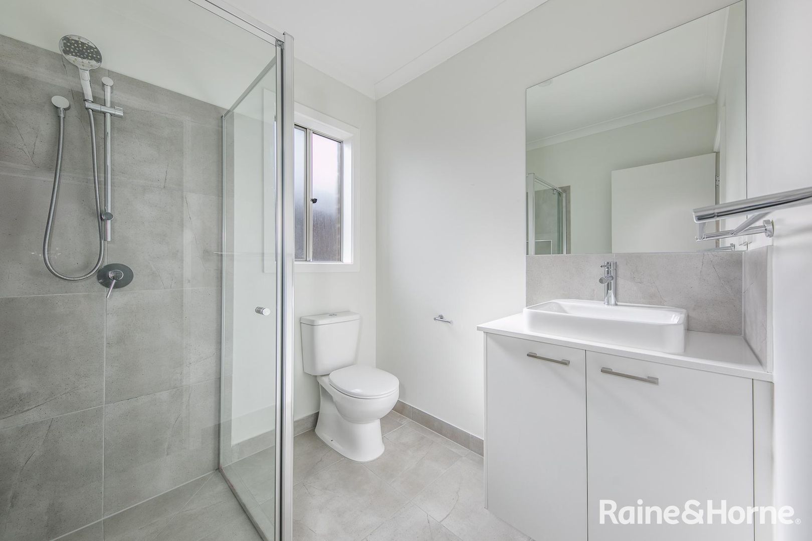 29 Arran Street, Gisborne VIC 3437 - House For Rent - $640 | Domain