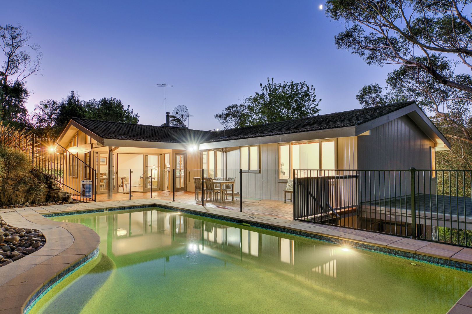 9 Camden Gardens, North Turramurra | Property History & Address ...