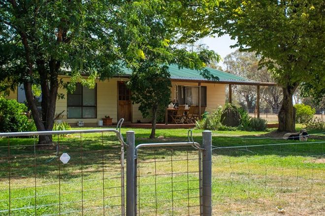 261 Real Estate Properties for Sale in Spring Hill, NSW, 2800 | Domain