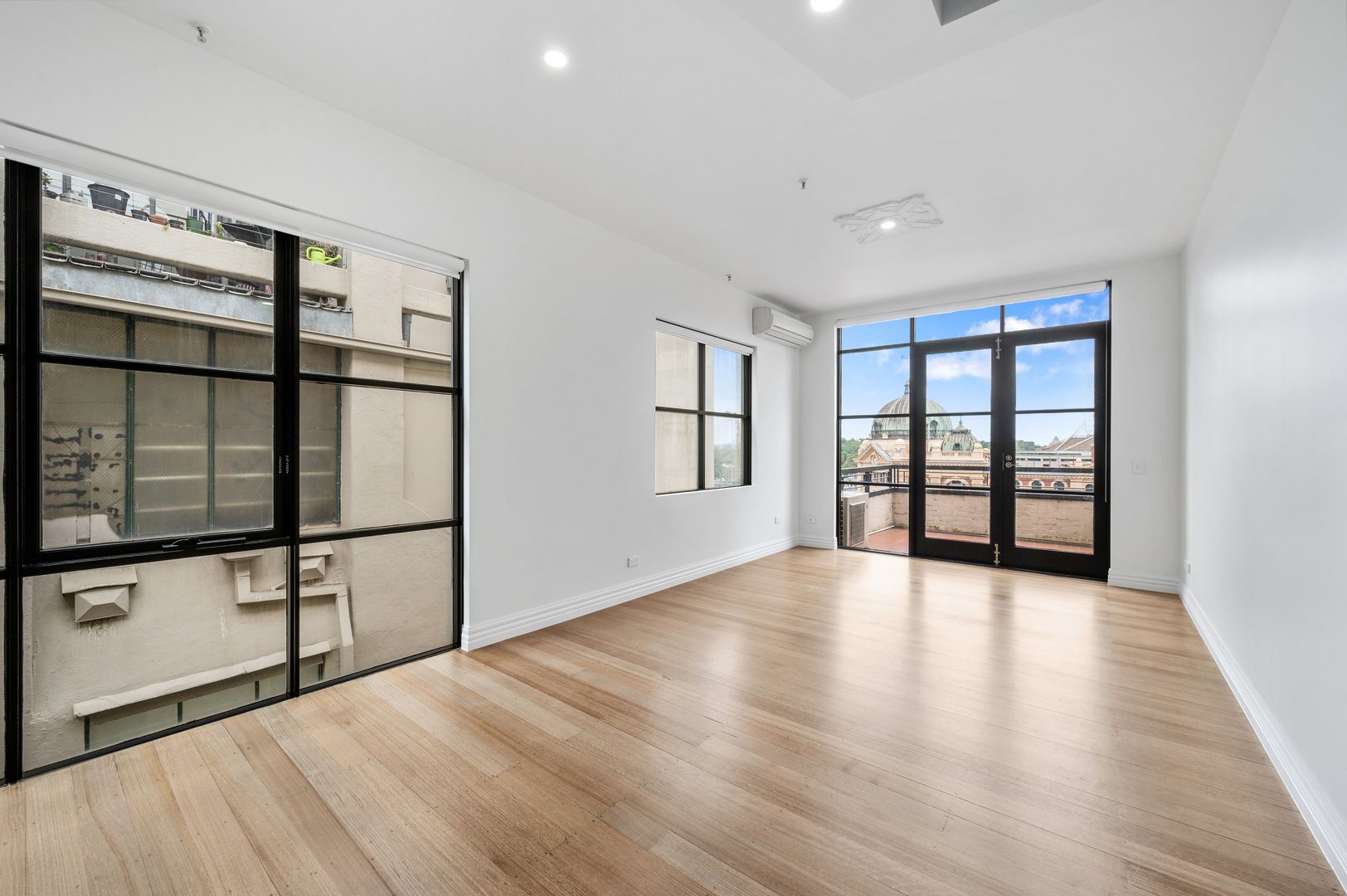 502/3 Scott Alley, Melbourne | Property History & Address Research | Domain