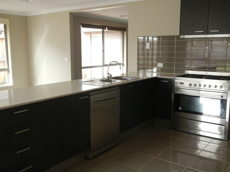 13 Millbrook Terrace, Wallan VIC 3756 - House For Rent | Domain