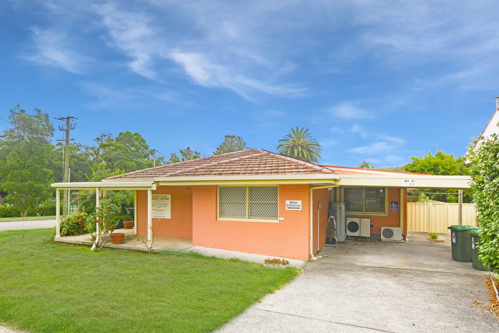 29 Webb Street, East Gosford NSW 2250 - House For Rent | Domain