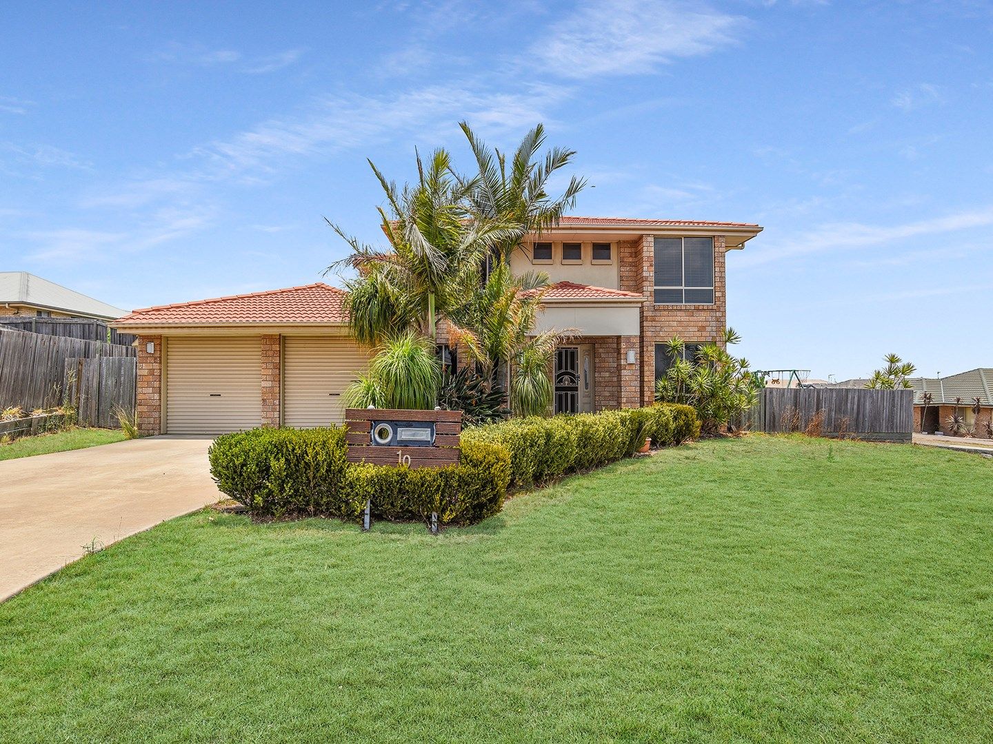 10 Sunset Drive, Glenvale QLD 4350 - House For Rent - $580 | Domain