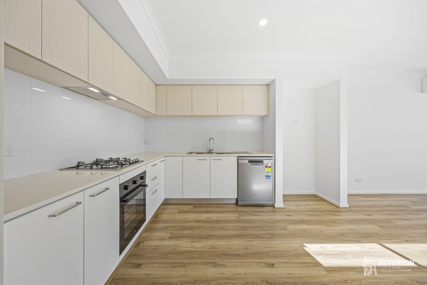 25 Amazing Bvd, Fraser Rise VIC 3336 - Townhouse For Rent - $500 | Domain